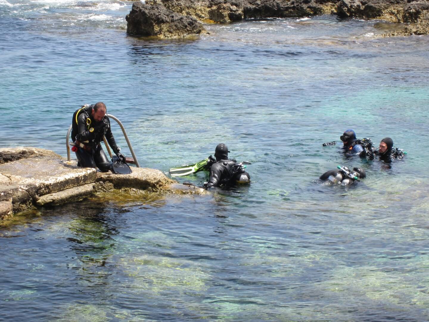 UNLIMITED SHORE DIVING - 18 LITRE PACK | maltaqua.com